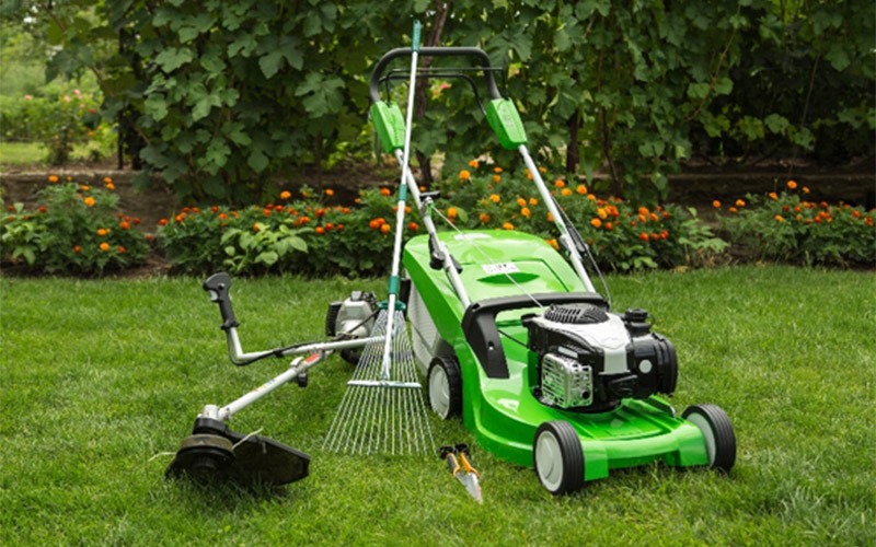 Full Service Lawn Care in Albany & Saratoga Springs, NY